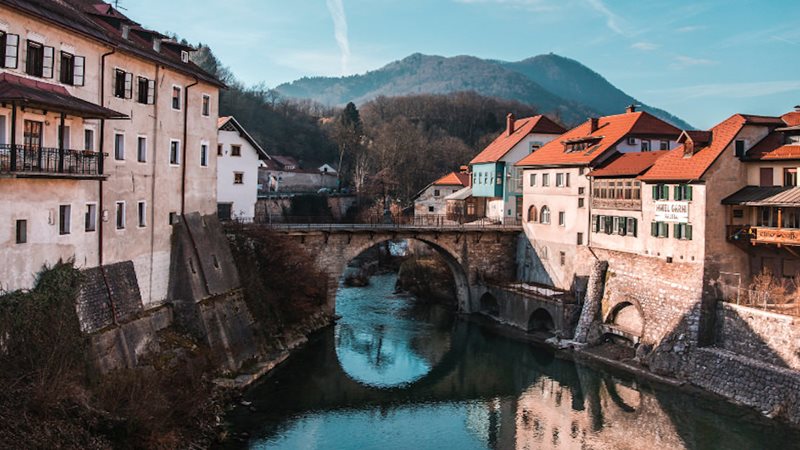 Koç Bayi - Slovenya