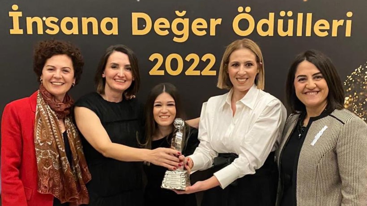 Koç Bayi - Koçfinans’ın kültürel ve çevik dönüşüm yolculuğuna başarı ödülü